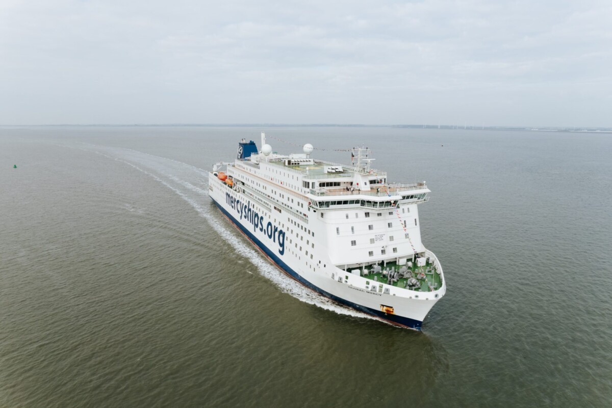 Mercy Ships make their sixth return to Sierra Leone - SwitSalone