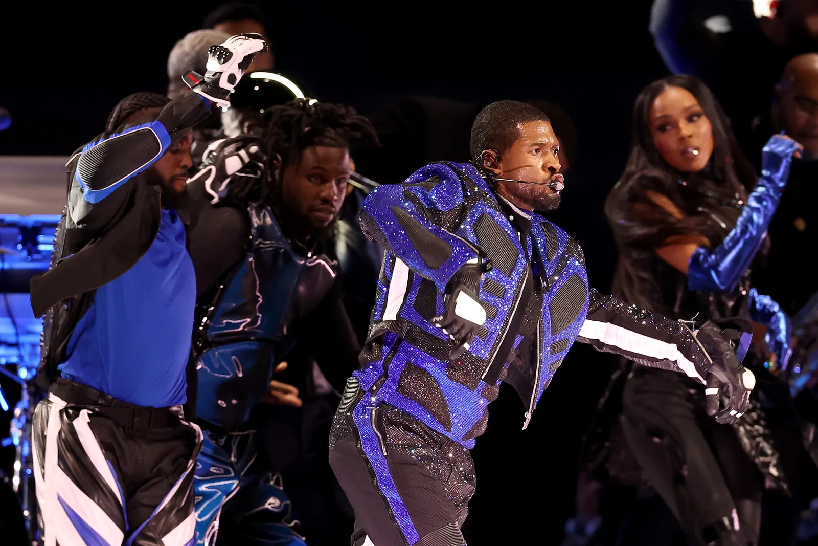 Usher wears Sierra Leonean designer IB Kamara’s outfit for Super Bowl ...