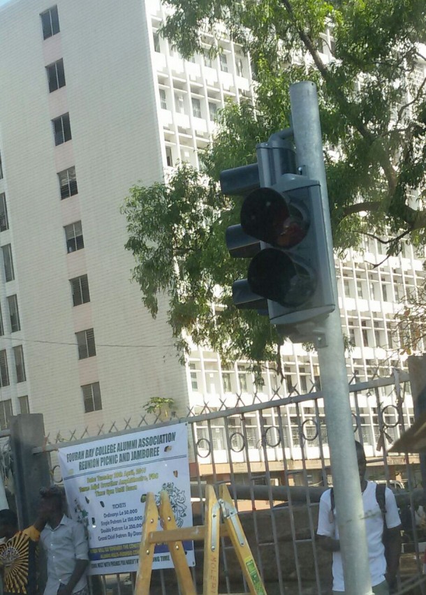 Sierra Leone gets first and only post war traffic light - SwitSalone