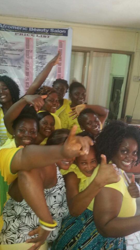 Women in Sierra Leone wear yellow in solidarity against ebola | SwitSalone